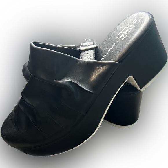 No Boundaries | Shoes | Time And Tru Ruched Heel Clogs | Poshmark